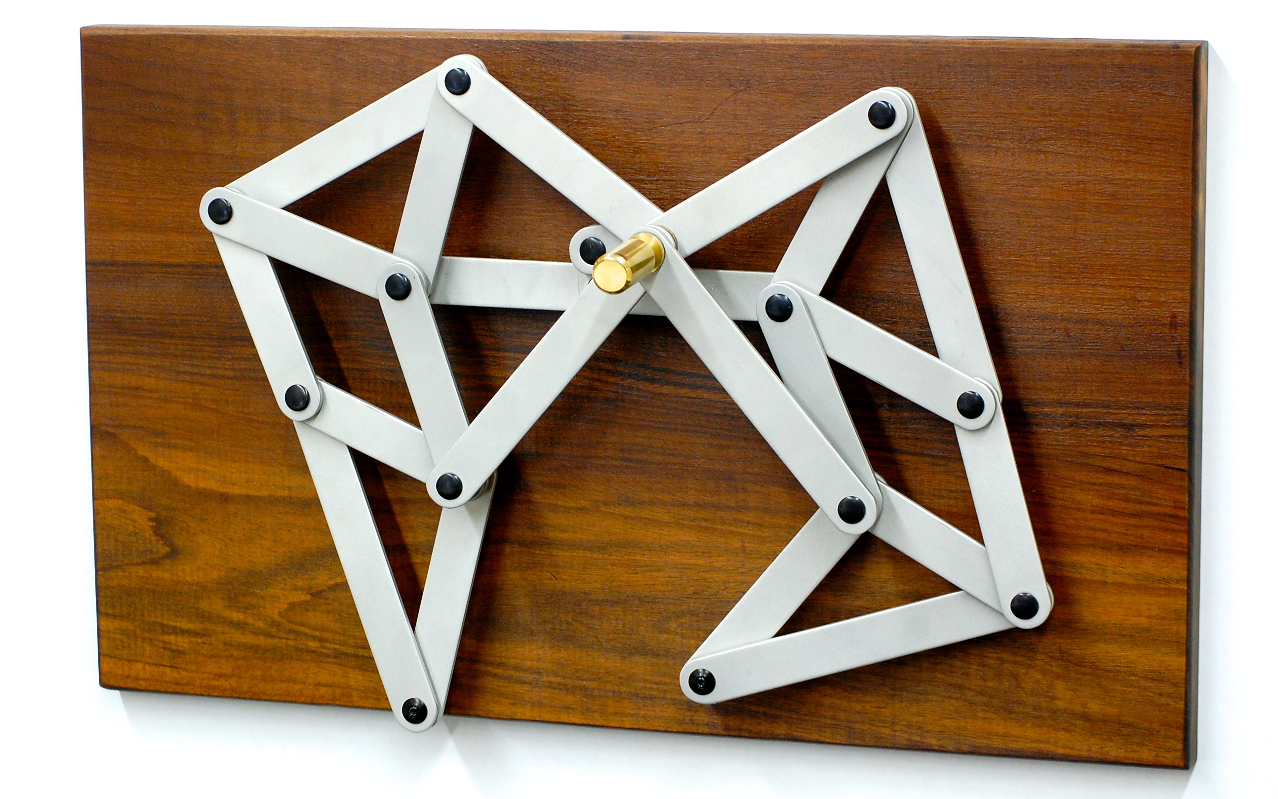 Stanford ME 203: Hand Driven Jansen Linkage - Engineering Design Portfolio