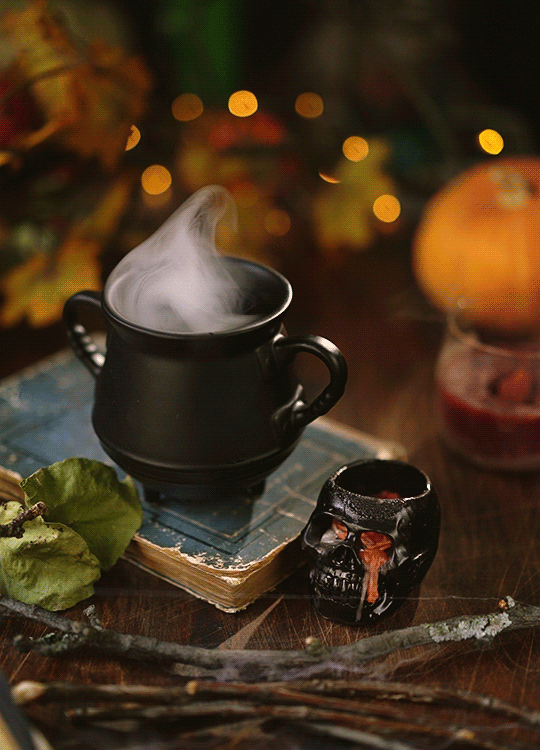 halloween - Kitchen Ghosts